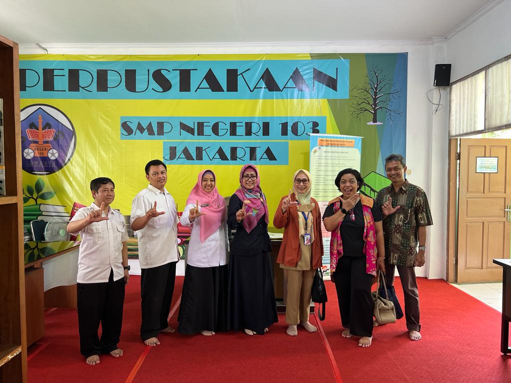 Roadshow Workshop Membaca Di SMP Negeri 103 Jakarta - JAKLITERA